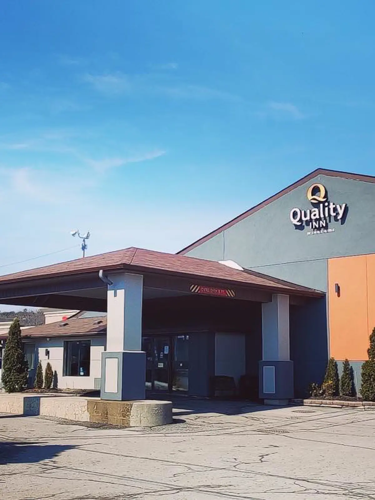 Hotels, Motels and Places to Stay in Peterborough, Ontario